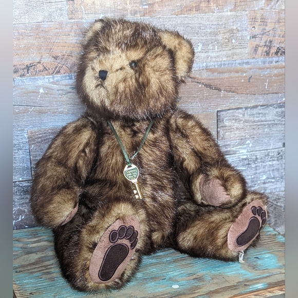 Boyds Bears | Other | Boyds Bears Bea Goodfriend Style 0200690 W Key ...